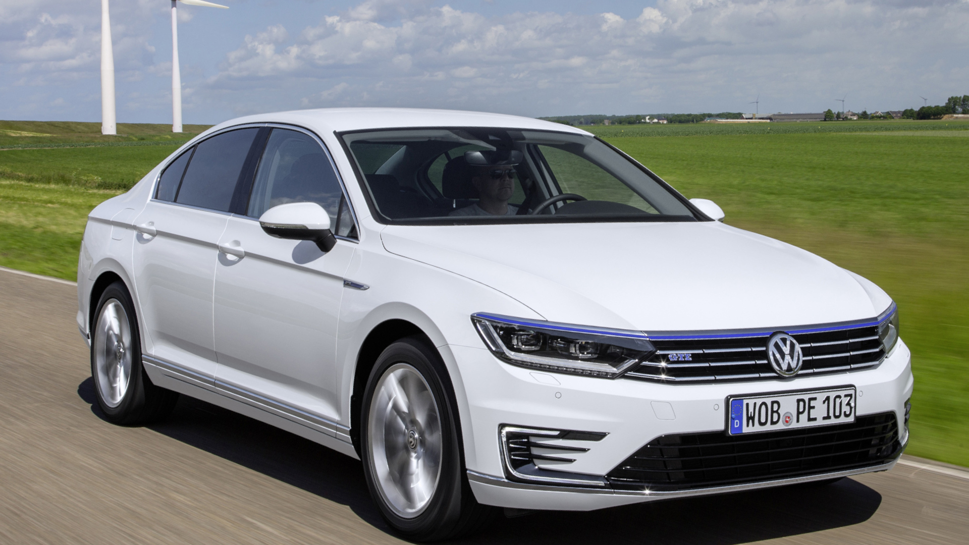 Volkswagen passat gte store